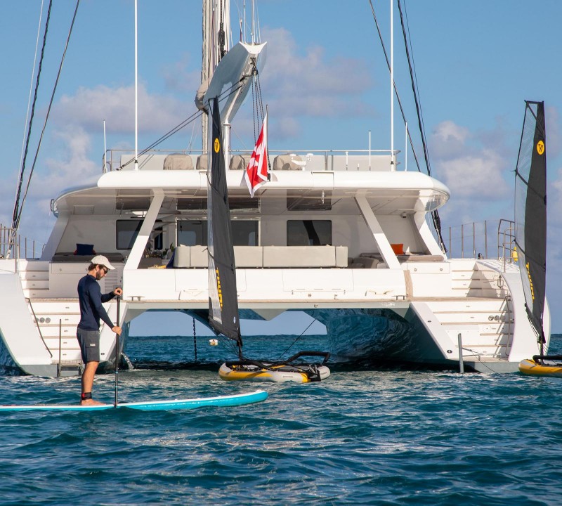 Yacht CHE, Sunreef 114 Catamaran | CHARTERWORLD Luxury Superyacht Charters